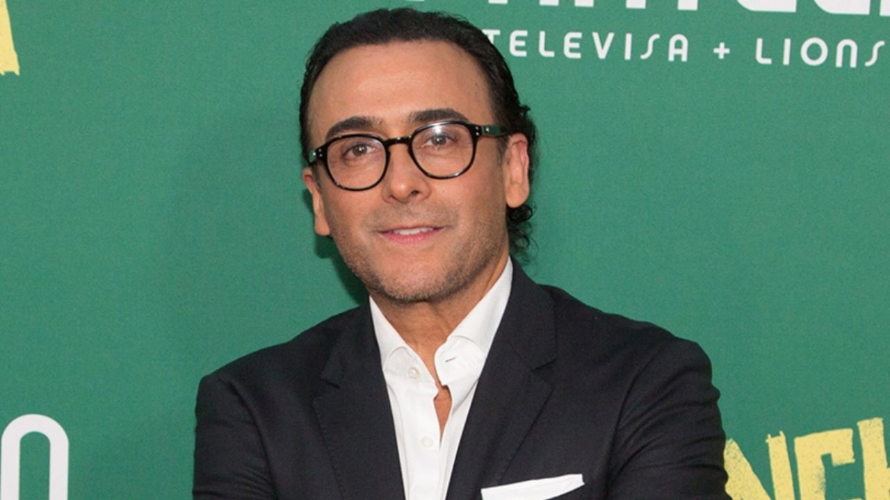 Descubre cuánto gana un conductor de Televisa y sorpréndete con sus ...